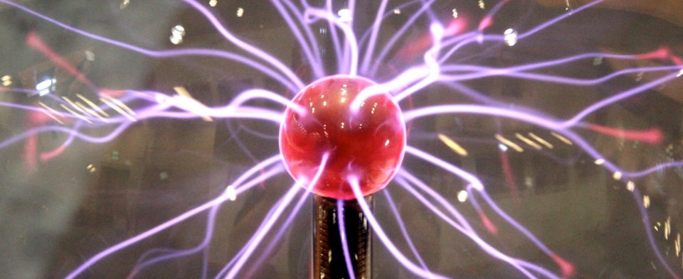Explore Your Universe | Plasma-Ball - Explore Your Universe